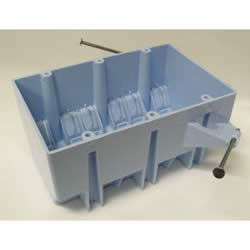 CANTEX EZ44TN 3GANG NAIL-ON PLASTIC DEVICE BOX | Quality Electrical ...